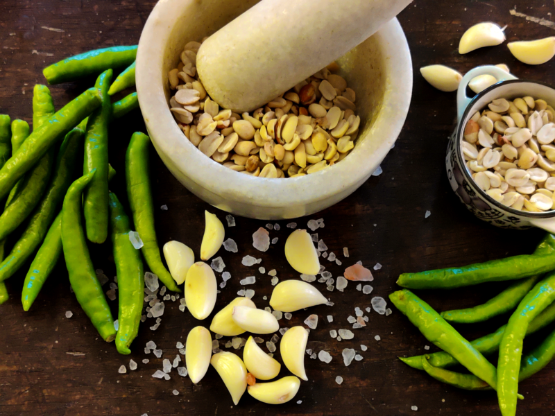 Maharashtrian Green Chilli Thecha / Hirvi Mirchi Thecha - tina's ...